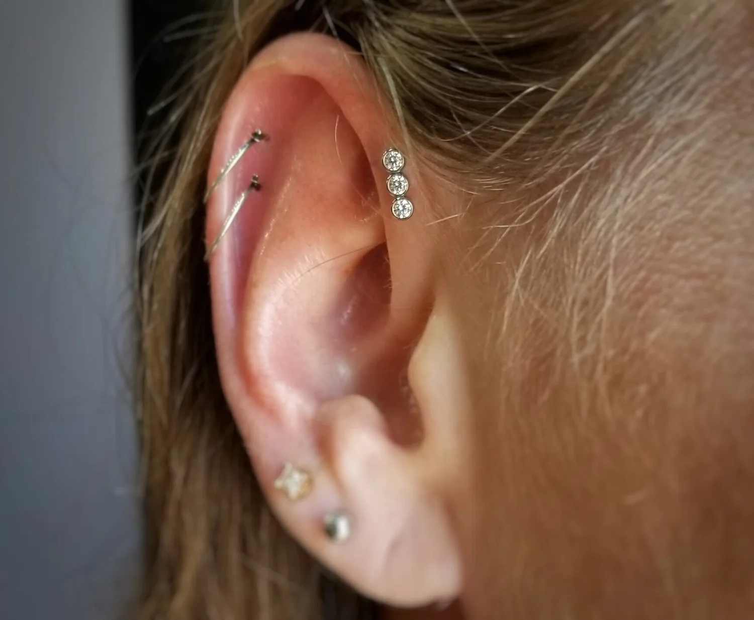 Services 4 — Decorum