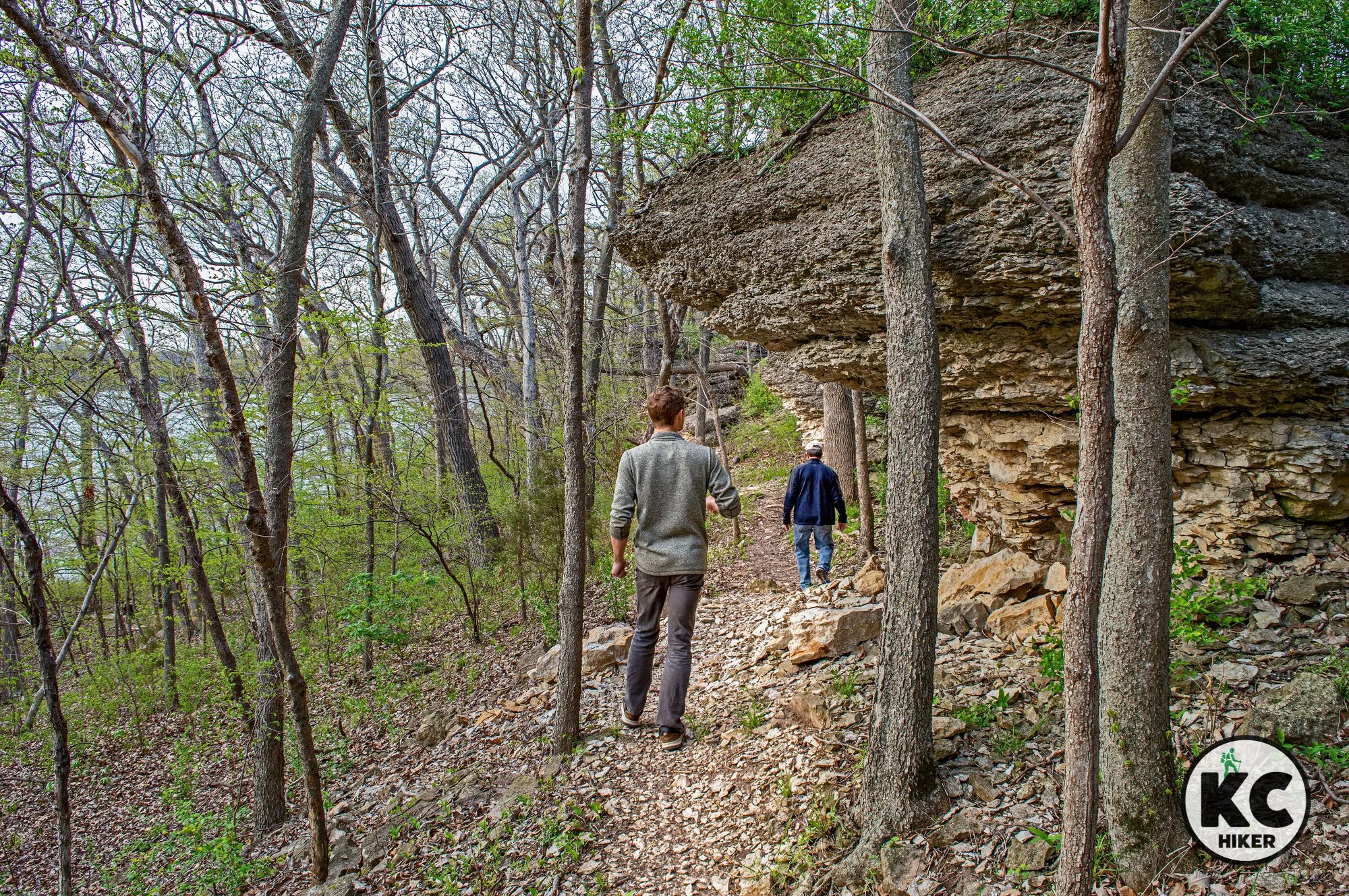 Augie Trail at Lake Jacomo - KC Hiker