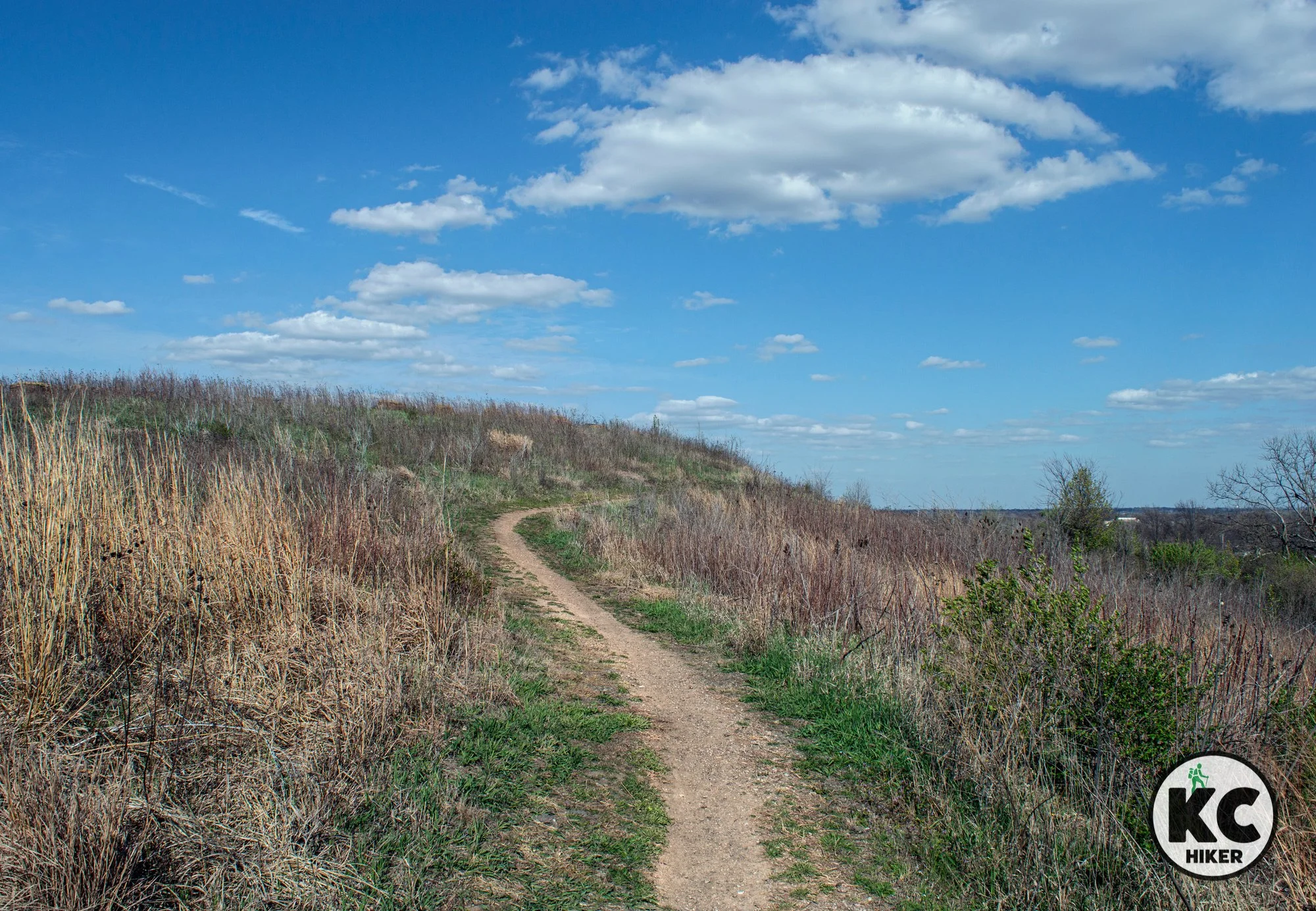 Hike atop Topeka at Skyline Park - KC Hiker