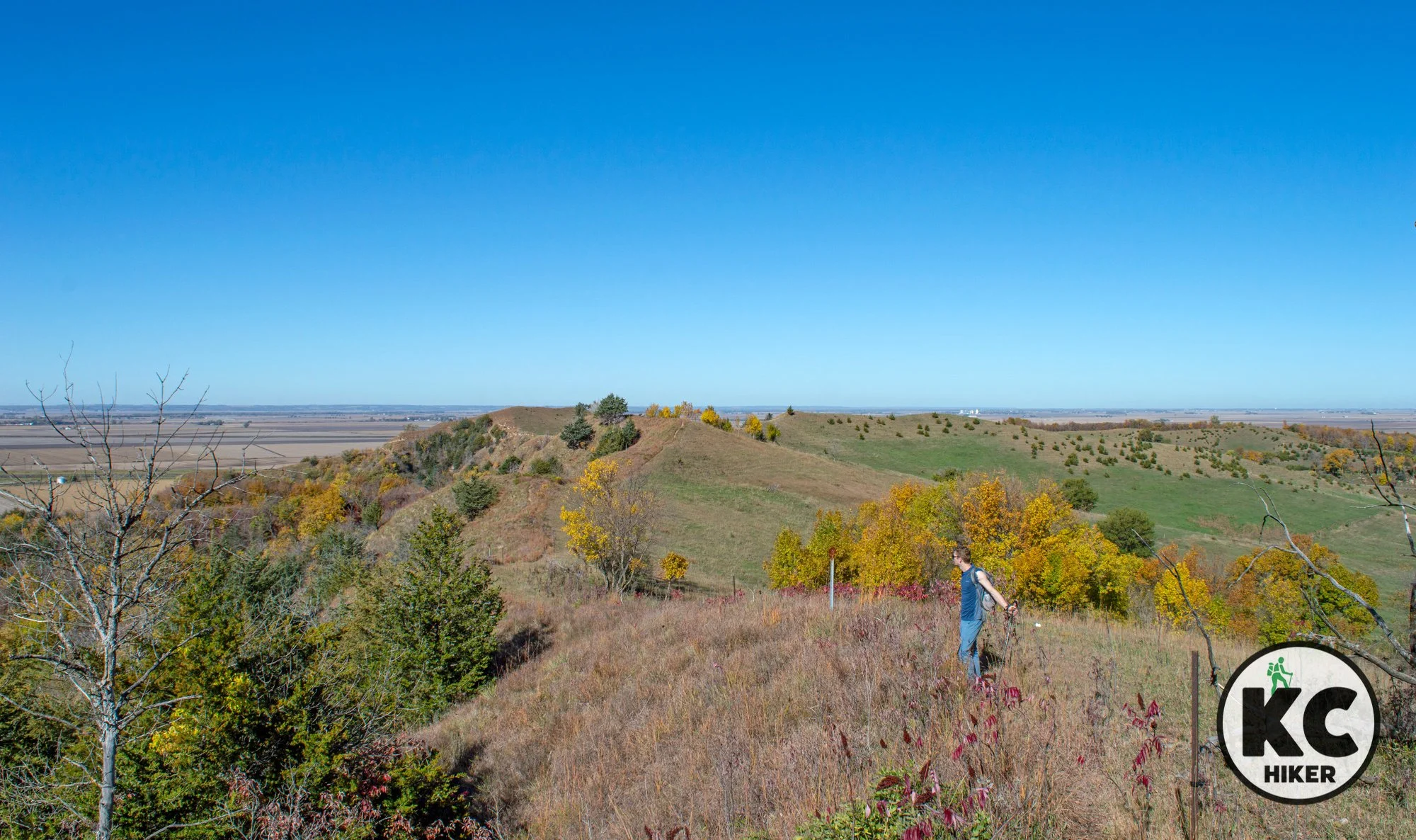 Brent’s Trail rises high above the plains of western Iowa - KC Hiker