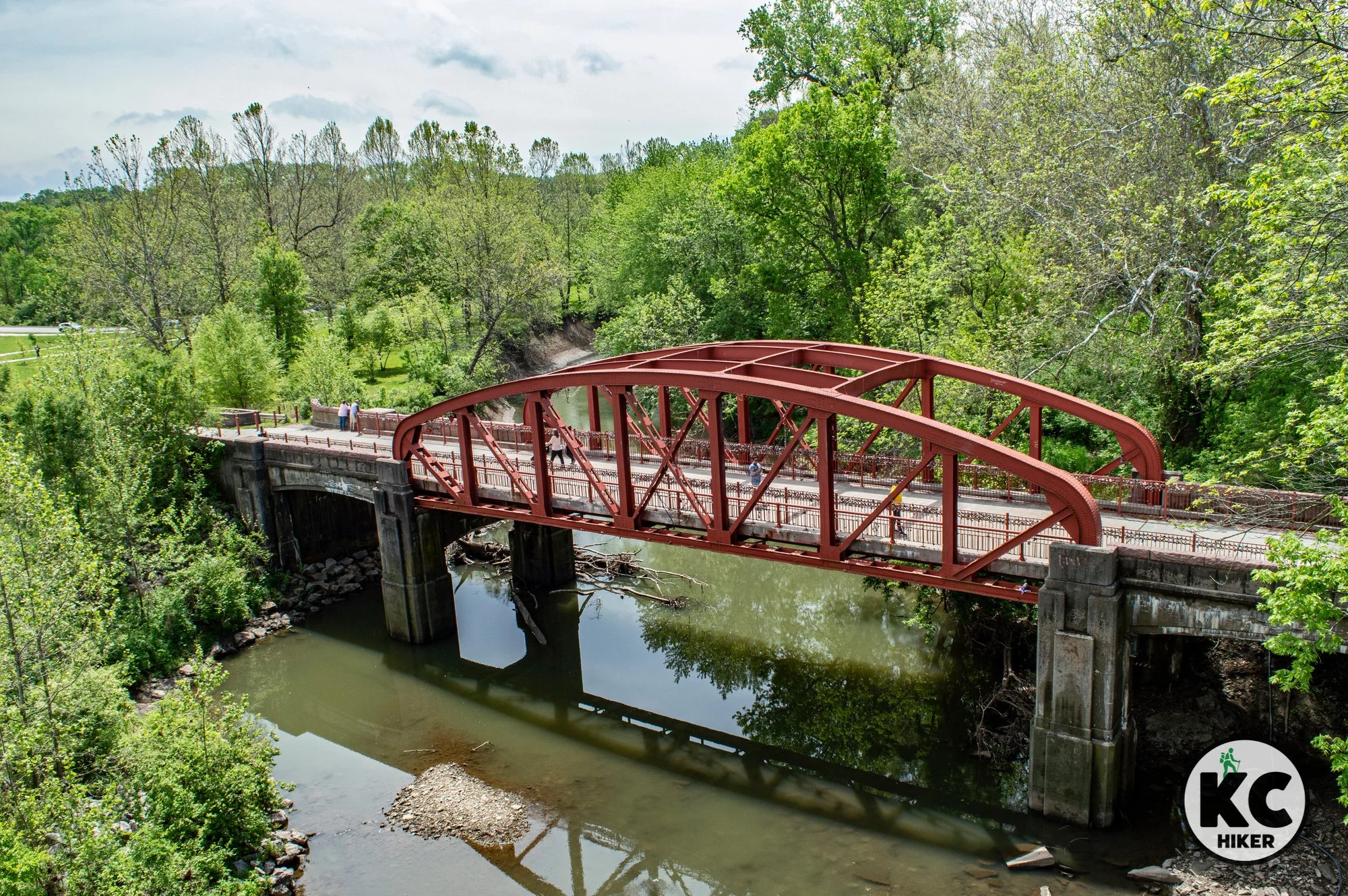 Cross these scenic Kansas City footbridges - KC Hiker
