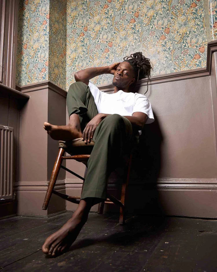 Elevate Your Brand with High-End Fashion Photography & Graphic Design