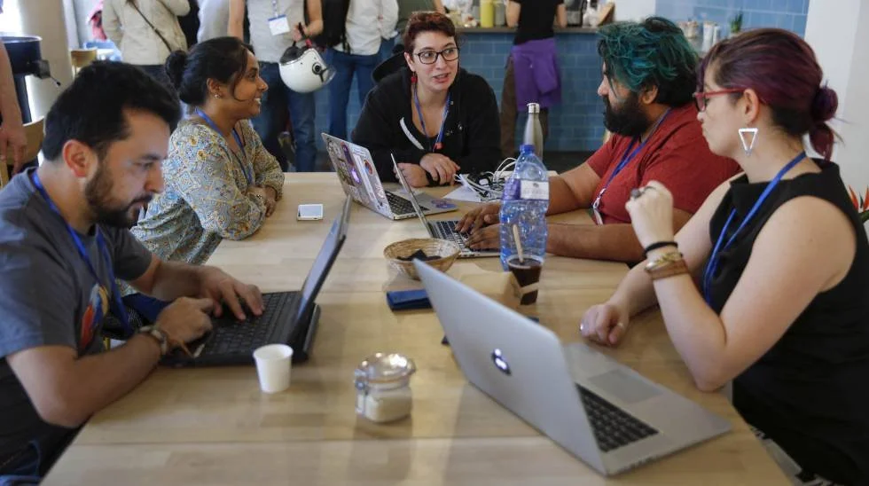 What Are Digital Rights? | Human Rights in the Digital Age — Team CommUNITY