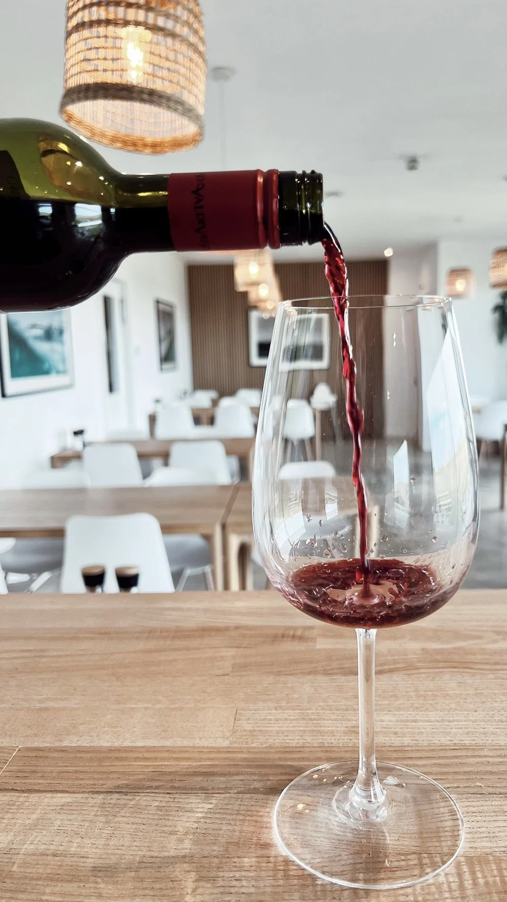 REEF INN Public Bar and Restaurant on Tiree — Reef Inn