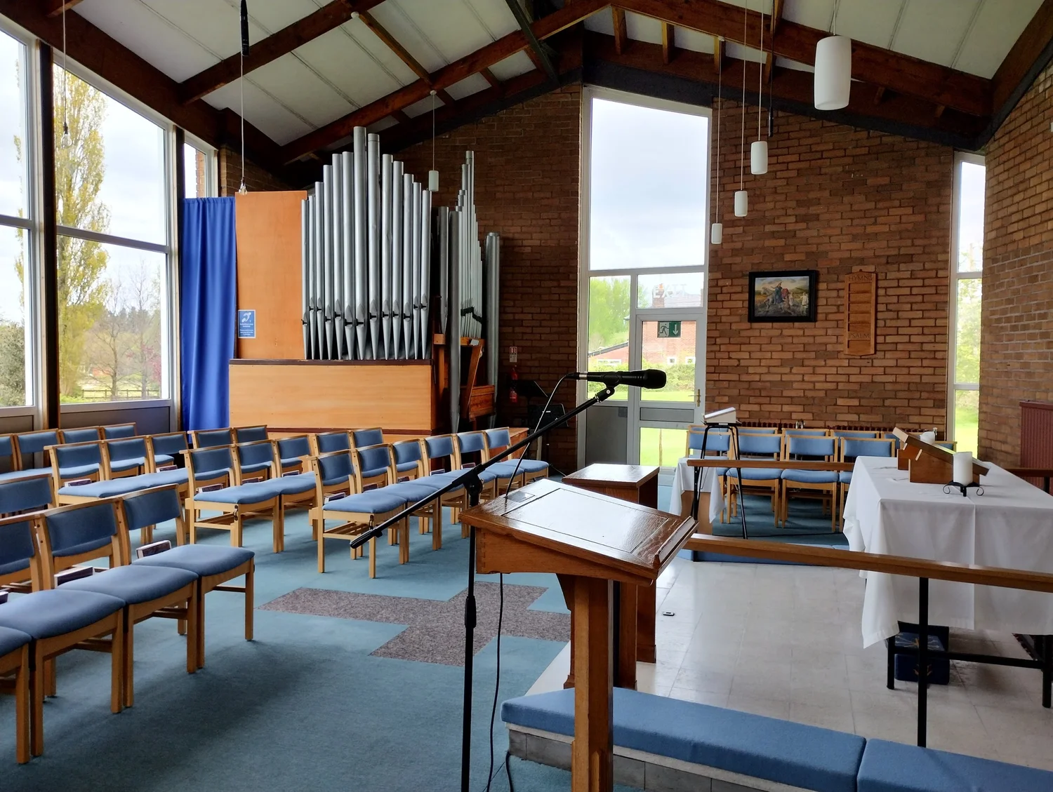 St Martin's Higher Poynton — St George's