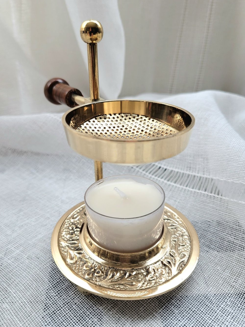Best handmade incense sticks in four scents - Palo Santo, Copal ...