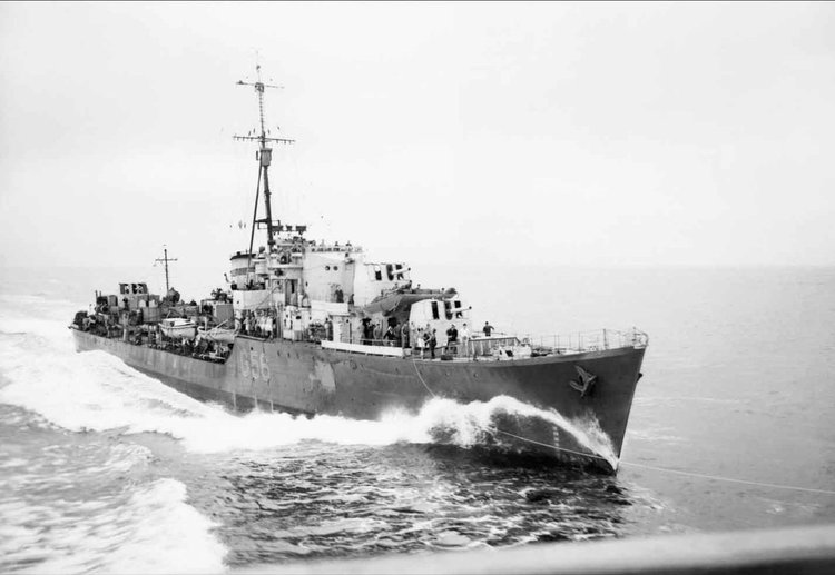Naval Engineering - Bow Waves, Speed & Turns — Drachinifel's Digital ...