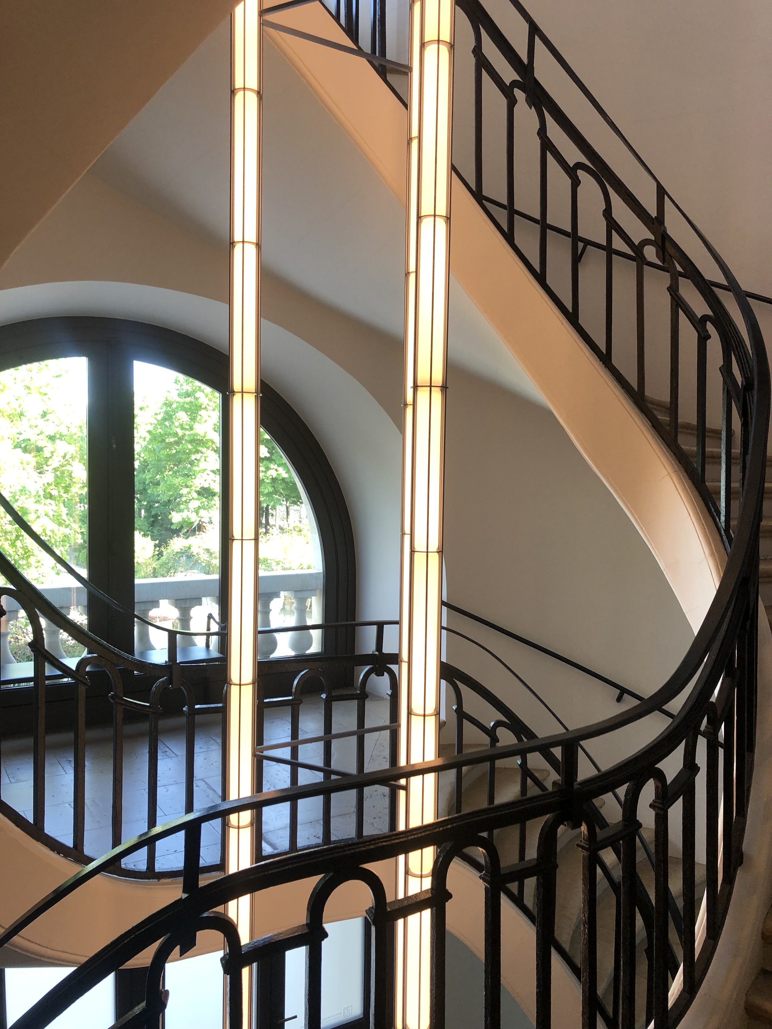 Visit to the Beautifully Renovated Bourse de Commerce in Paris — Blue ...