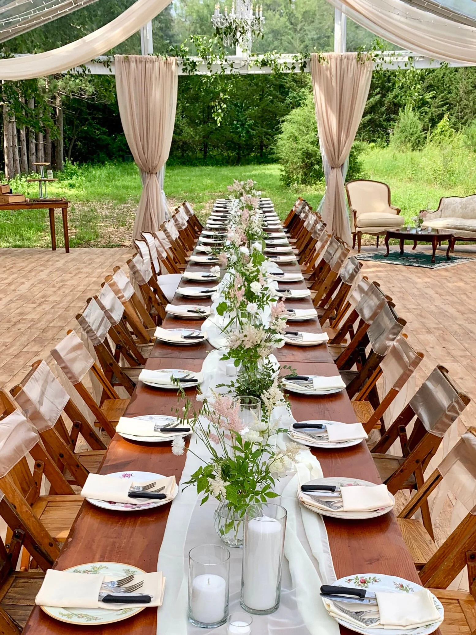 Rental Decor — Rustic Elegance