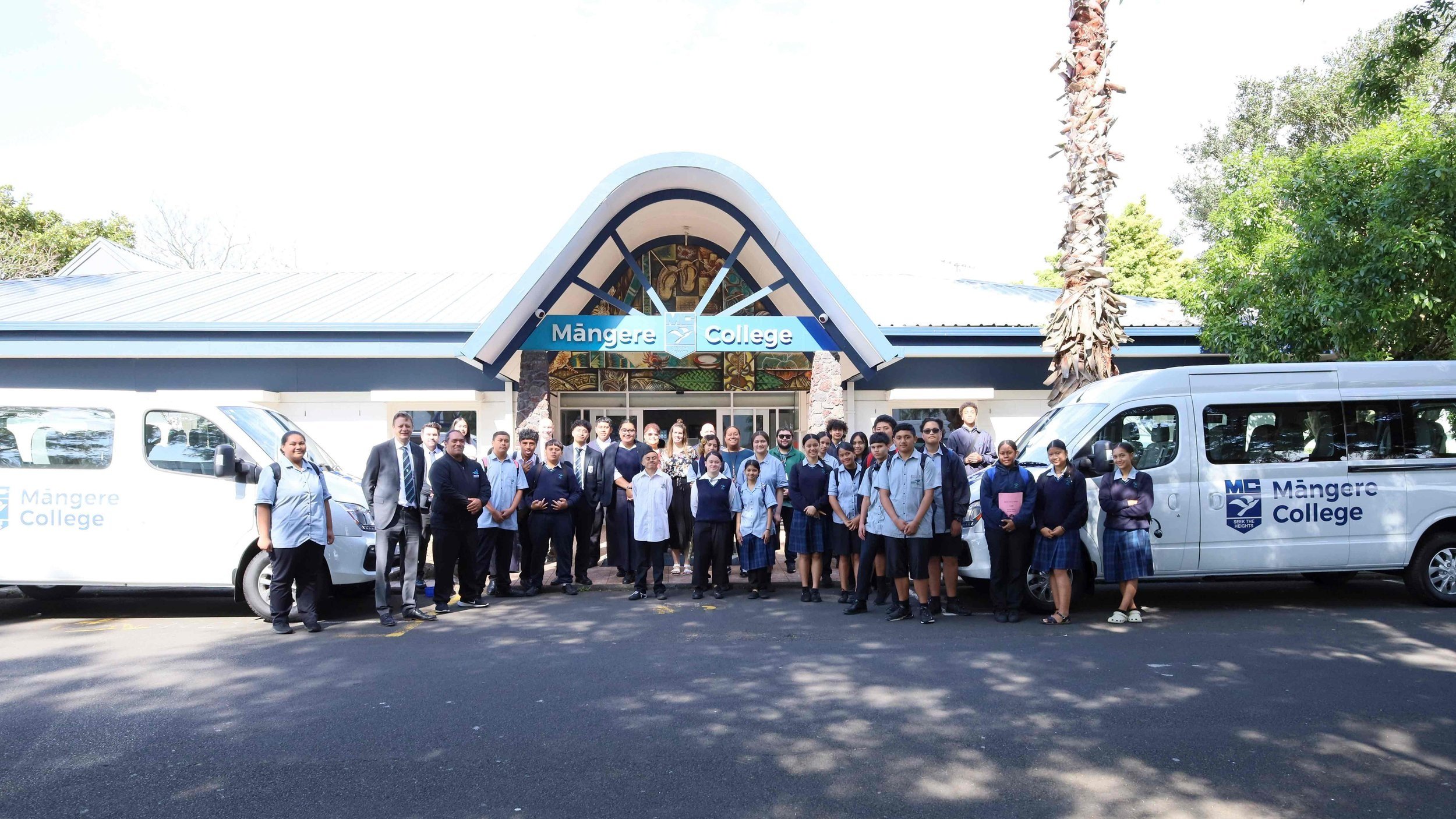 Contact Us — Māngere College