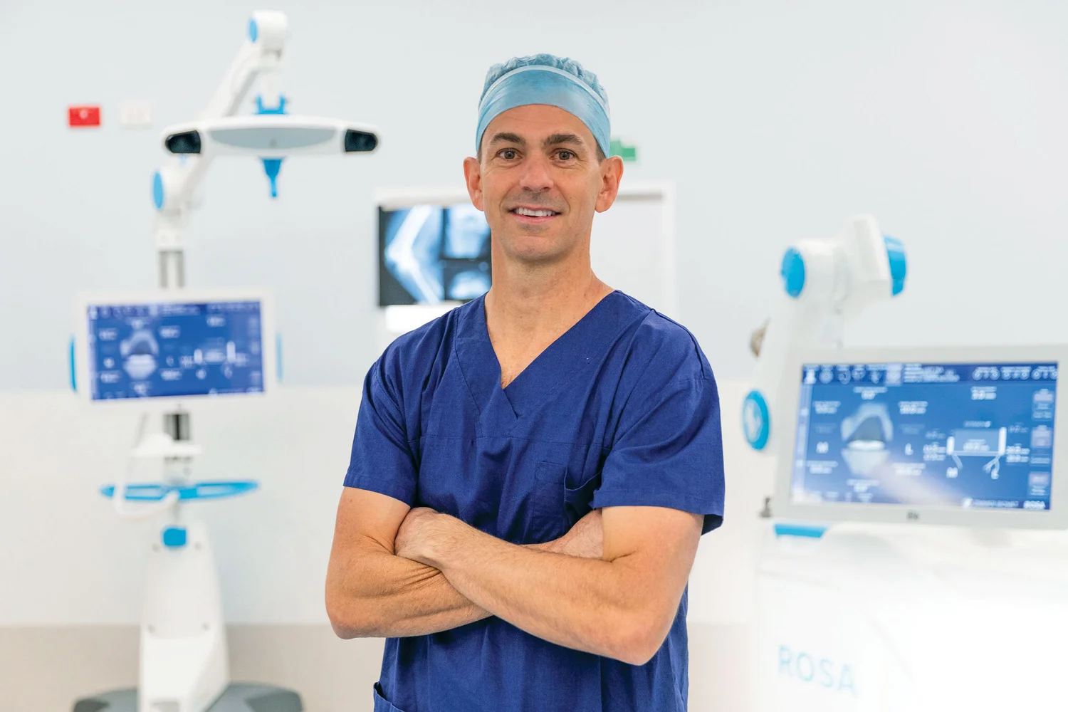 Dr. Luke McDermott — Luke McDermott Orthopaedic Surgeon
