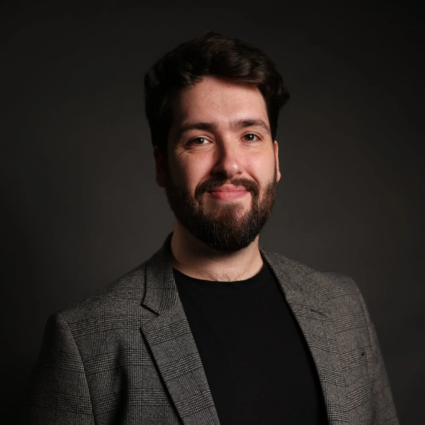 About Us — Neue Media