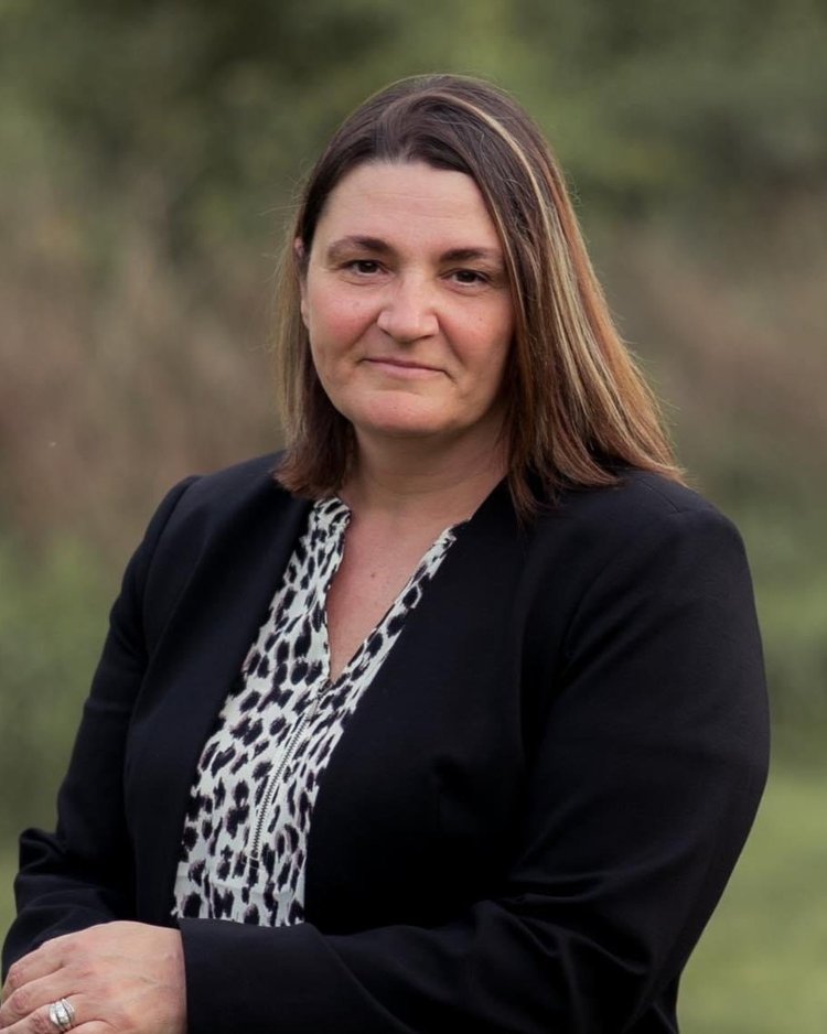 About Us - Massillon & Canton OH Realtors — The Dayna Edwards Group