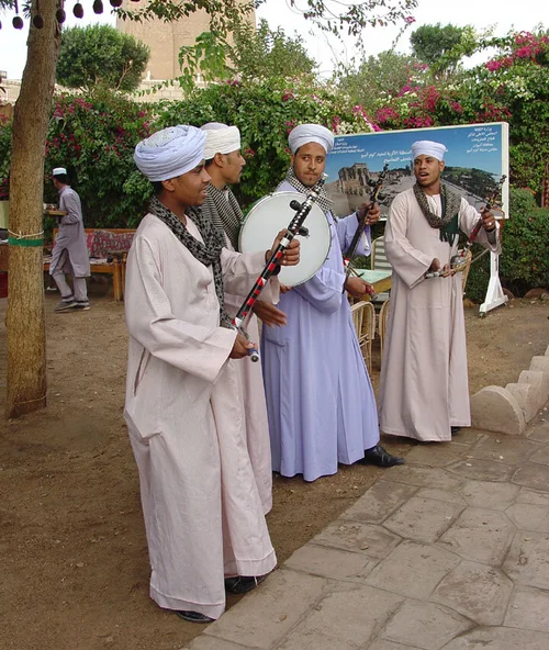A Brief History of the Galabeya, an Icon of Traditional Egyptian Dress ...