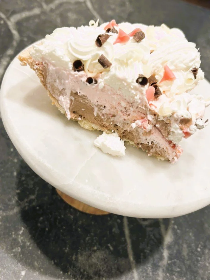 German Chocolate — Mo Pie