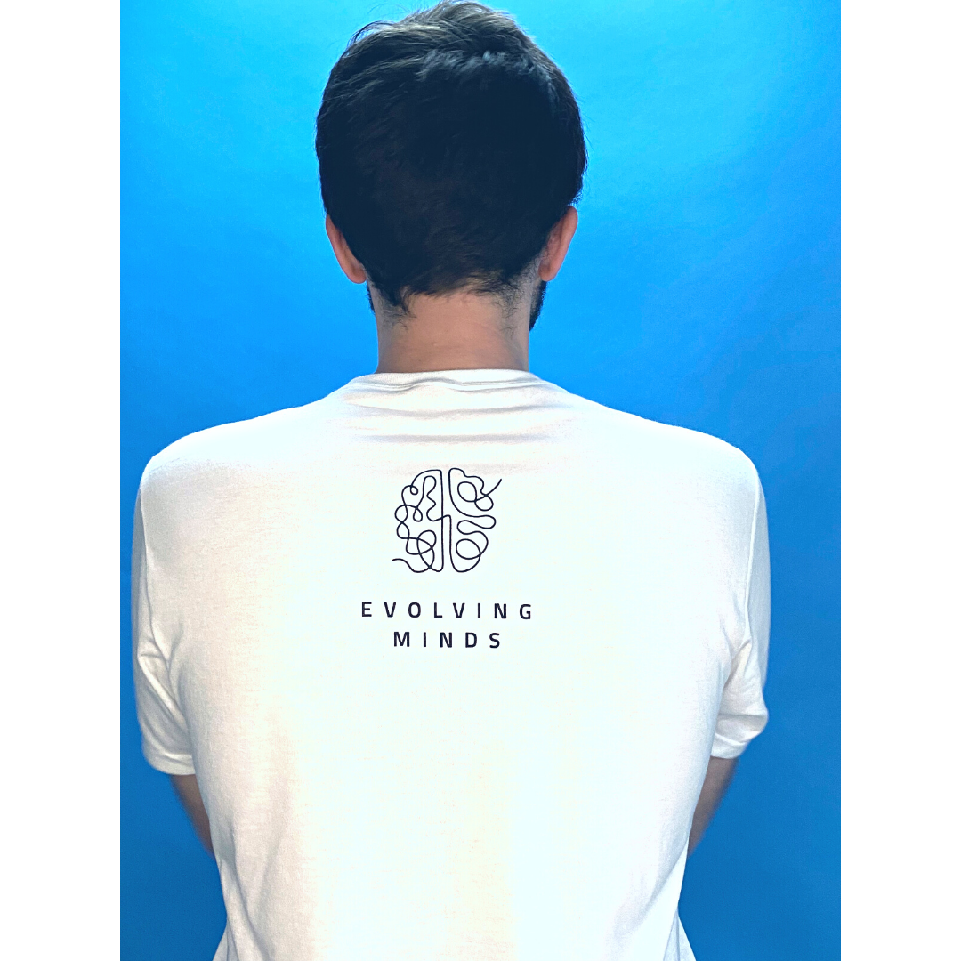 Store 2 — Evolving Minds