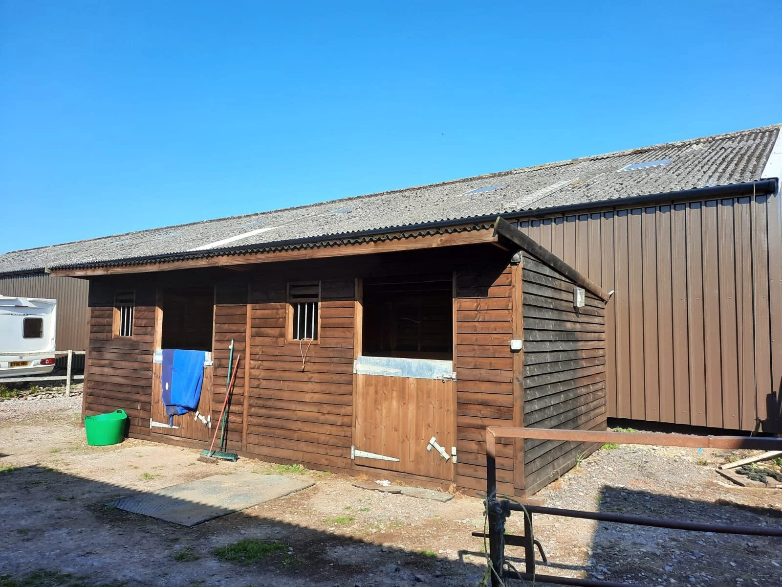 DIY Livery near Cheltenham — Manor Farm Gloucestershire