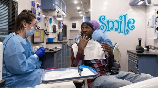 Dental Clinic in Milwaukee | Maintaining Happy and Healthy Smiles