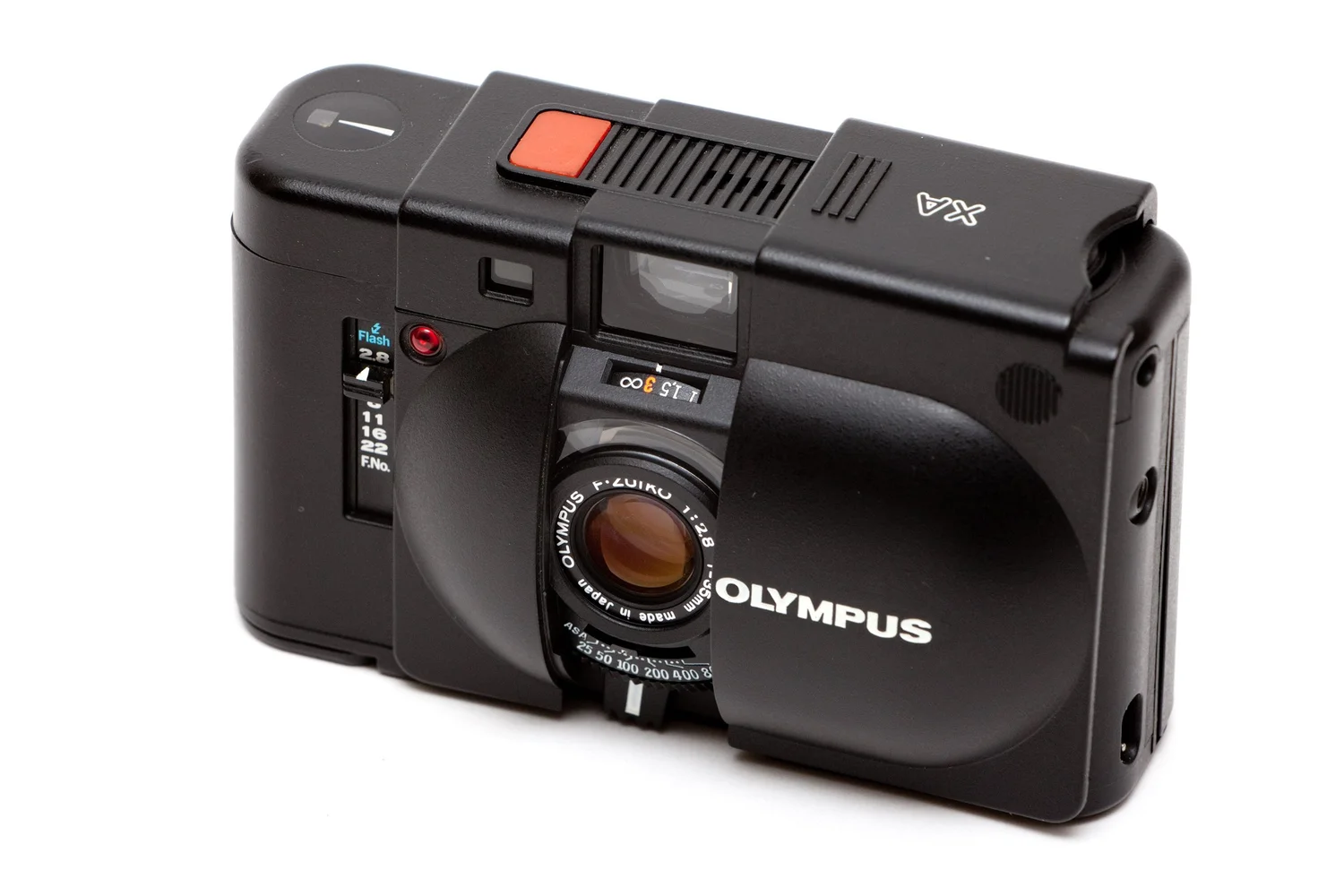 6 Best Pocket Sized Film Cameras to Take on the Go 2025 — Nice Notes