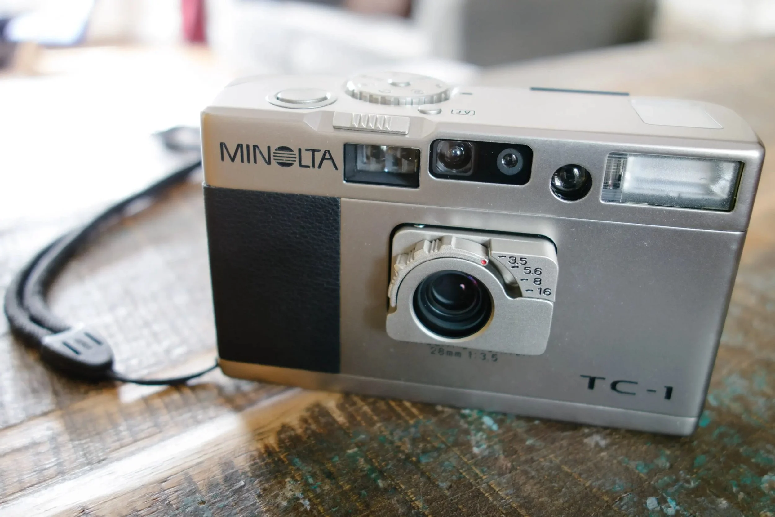 6 Best Pocket Sized Film Cameras to Take on the Go 2025 — Nice Notes