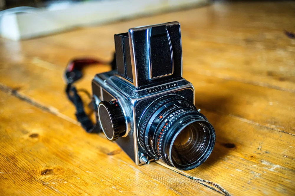 Top 10 Travel Medium Format Cameras 2024 — Nice Notes