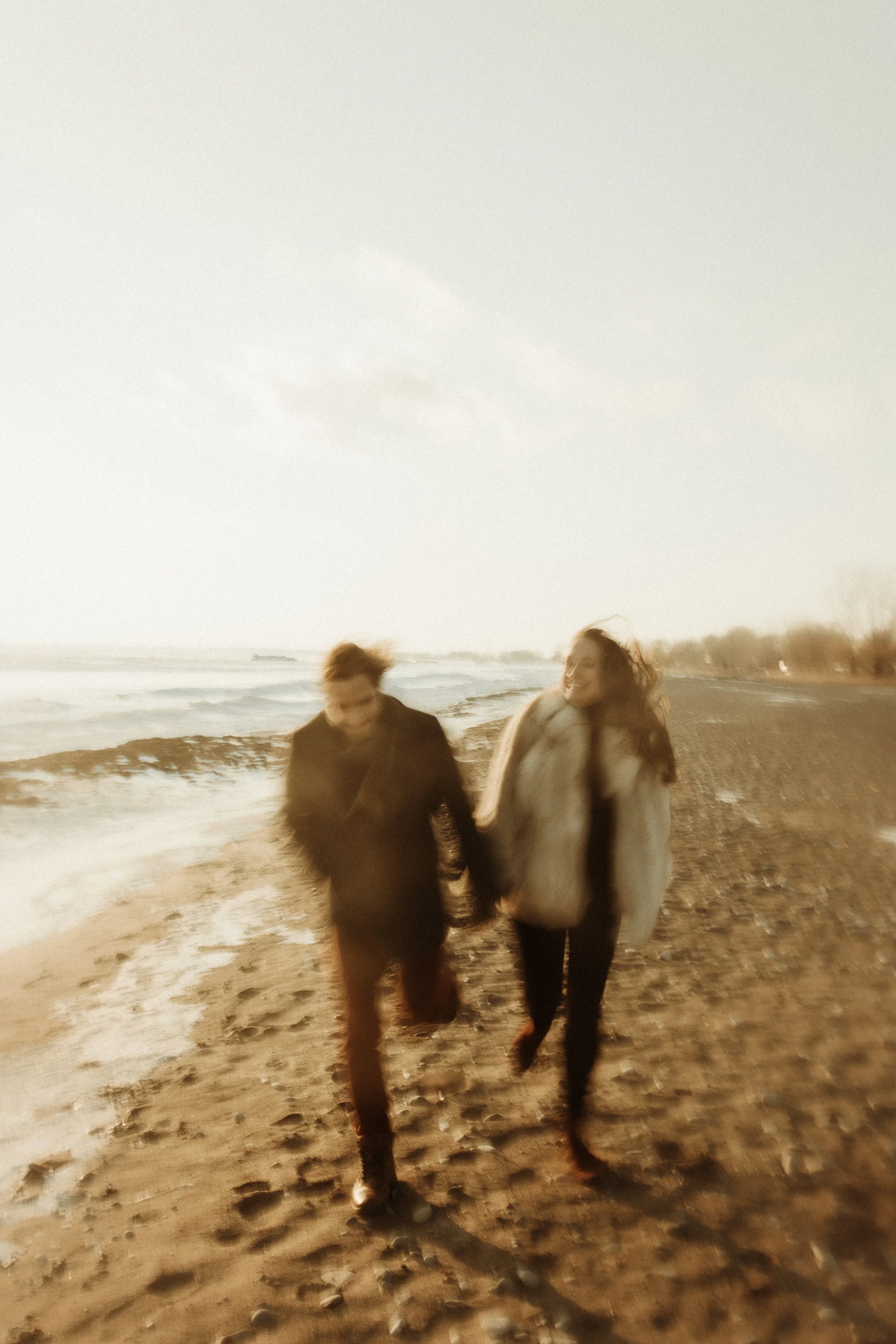 Winter Beach Engagement Chatham Kent — Nicole Leigh Photography