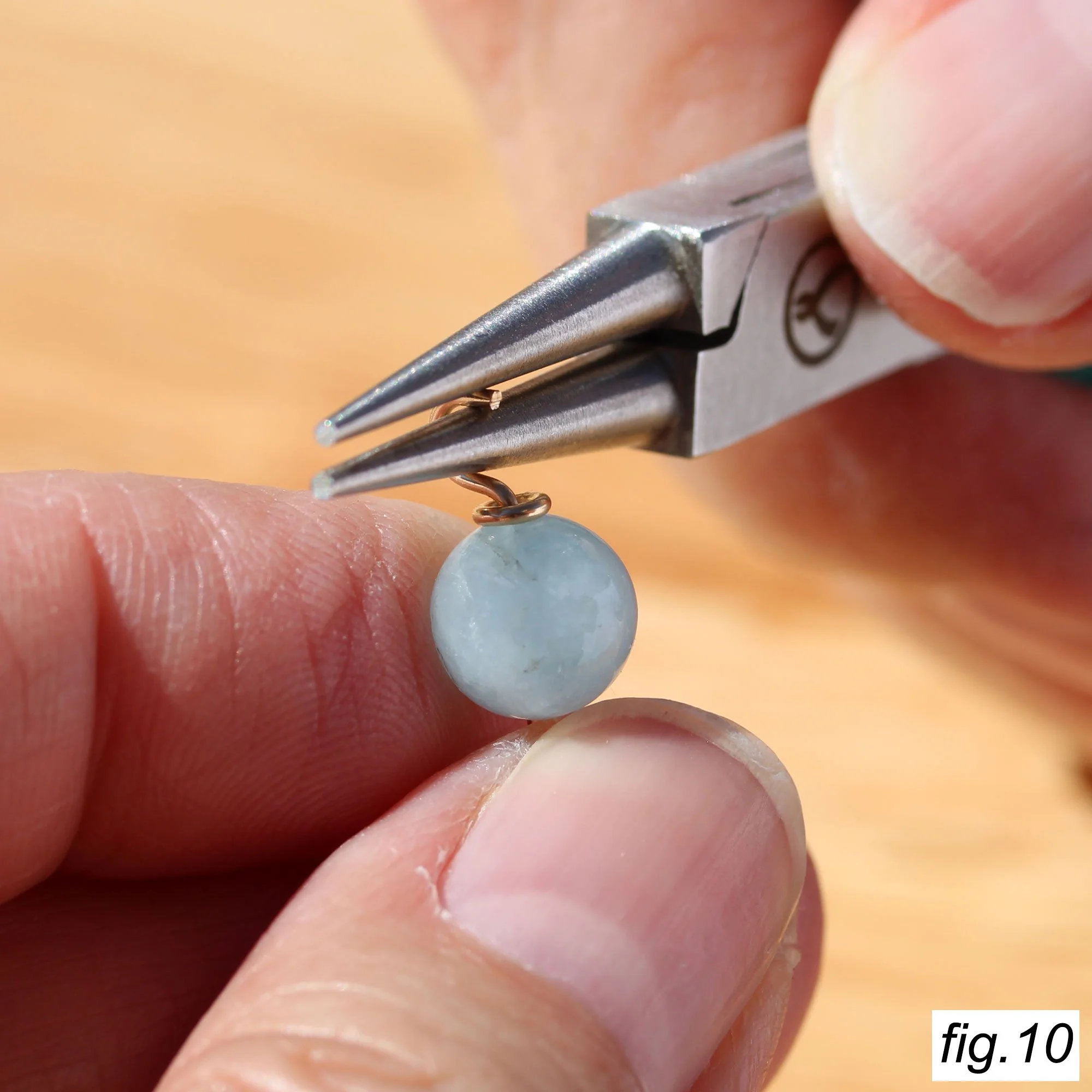 Wiring: Making Simple Loops — Meinssen Handmade Rosaries