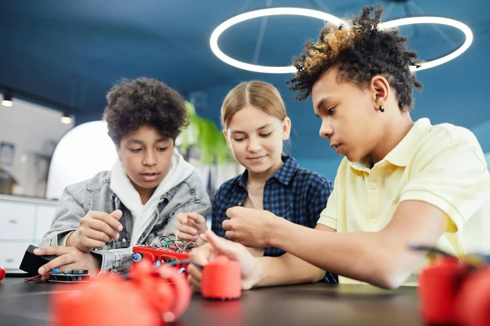 Robotics & STEM Education | Classes for Aspiring Innovators I NextWaveSTEM