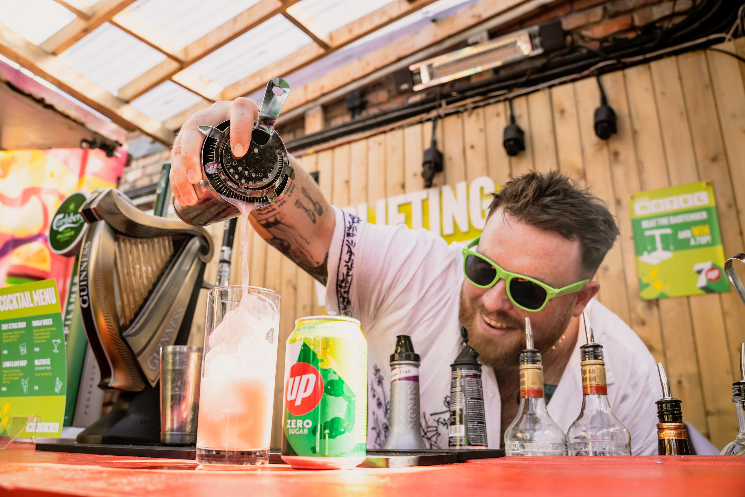 7UP EATYARD — Headcase - Marketing