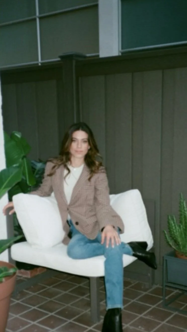 SARAH YOURGRAU Sarah Yourgrau