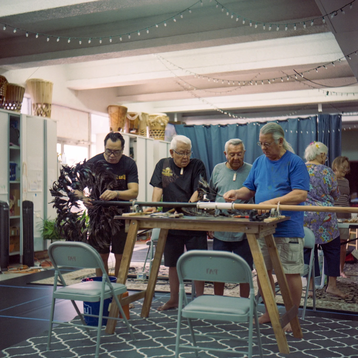 Making of Hawaiian Feather Kahili | Kodak Portra 800 — LISA K CHO