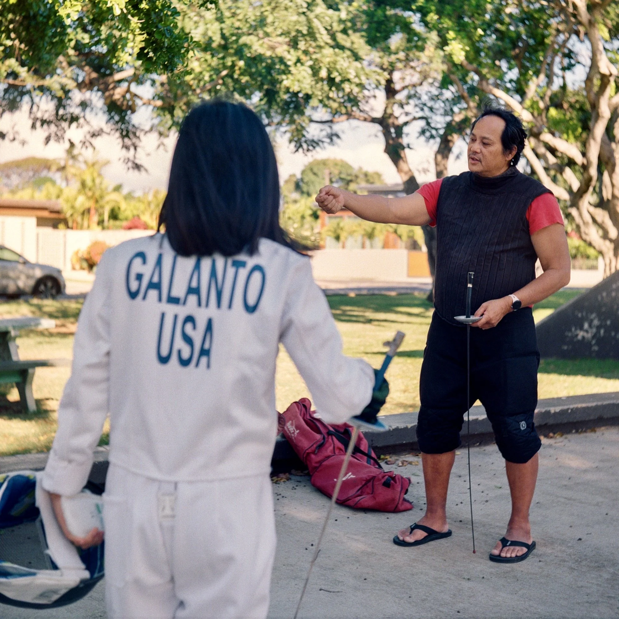 Salle Honolulu Fencing Club — LISA K CHO