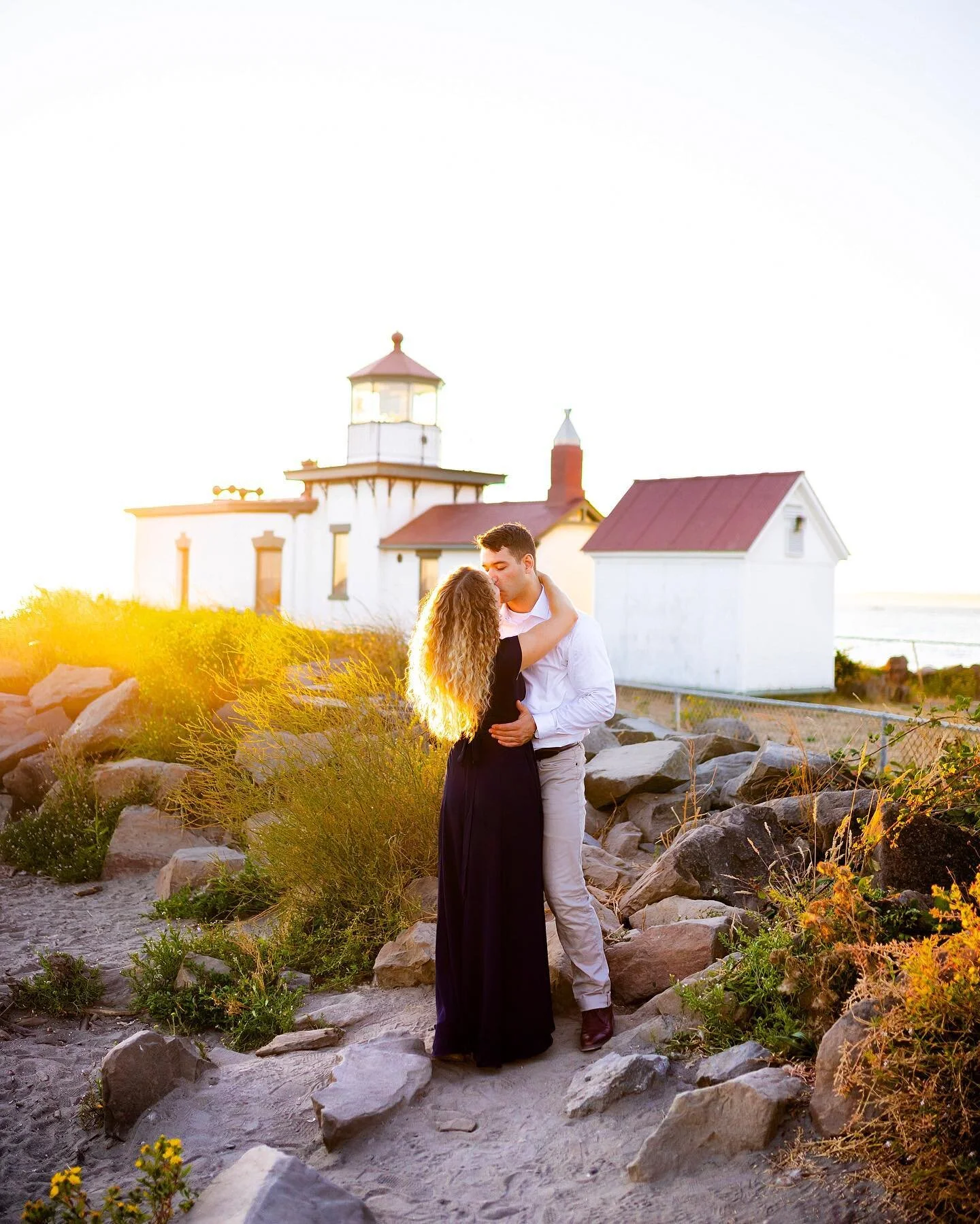 Alex Everett | Wedding & Engagement Photographer in Seattle, WA
