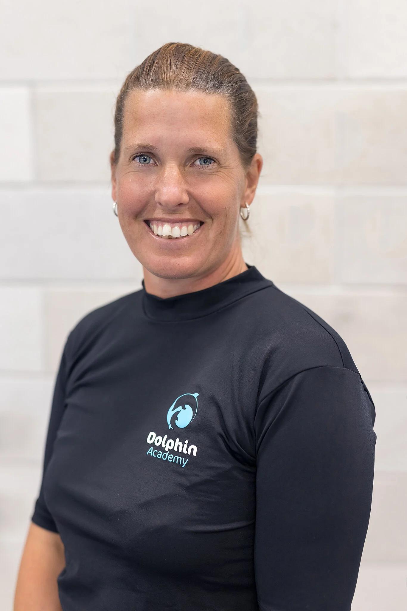 Instructors — Dolphin Academy