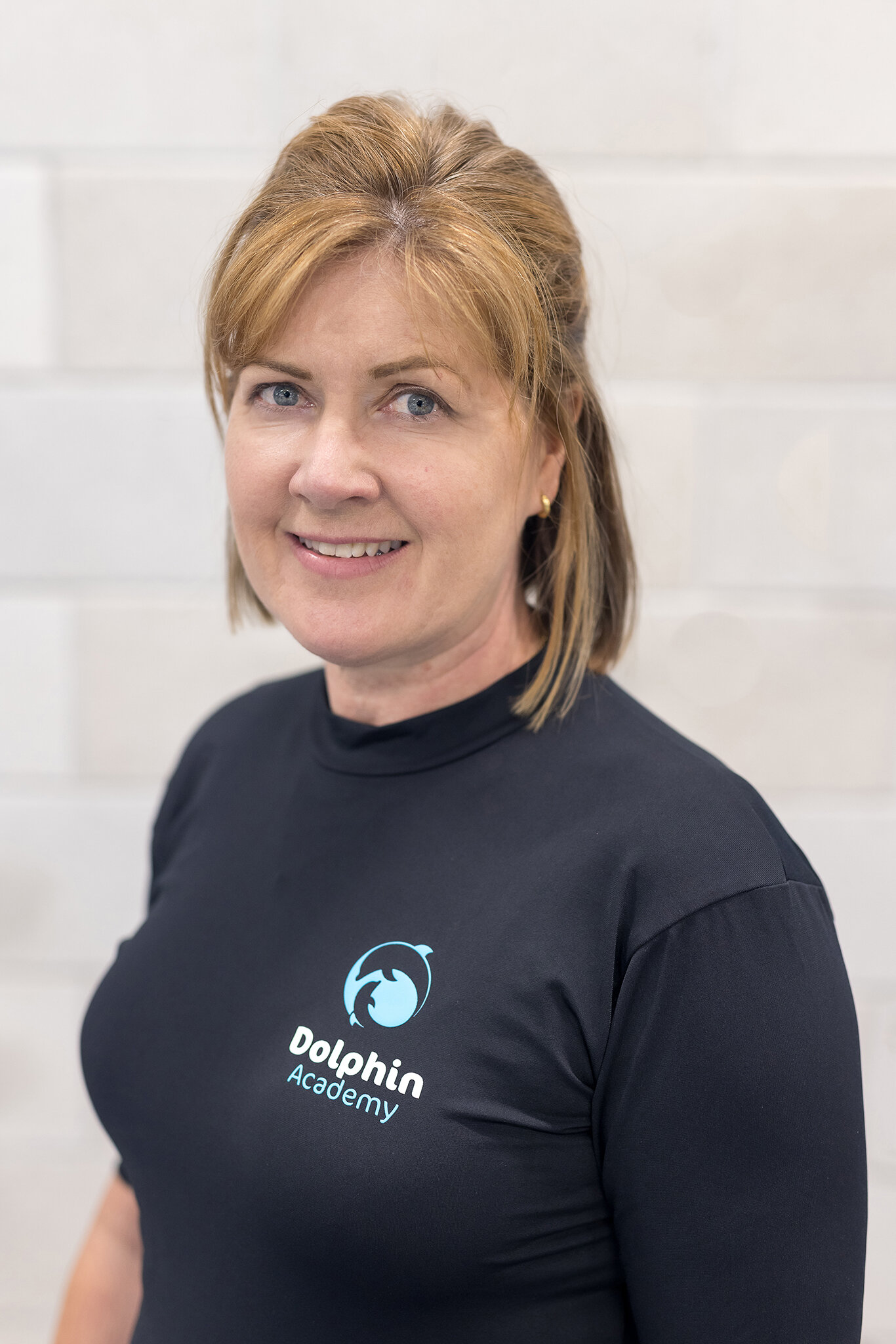 Instructors — Dolphin Academy