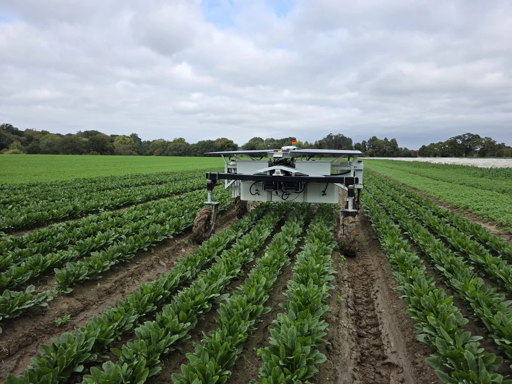 CLAWS Autonomous Farming Robot — Earth Rover