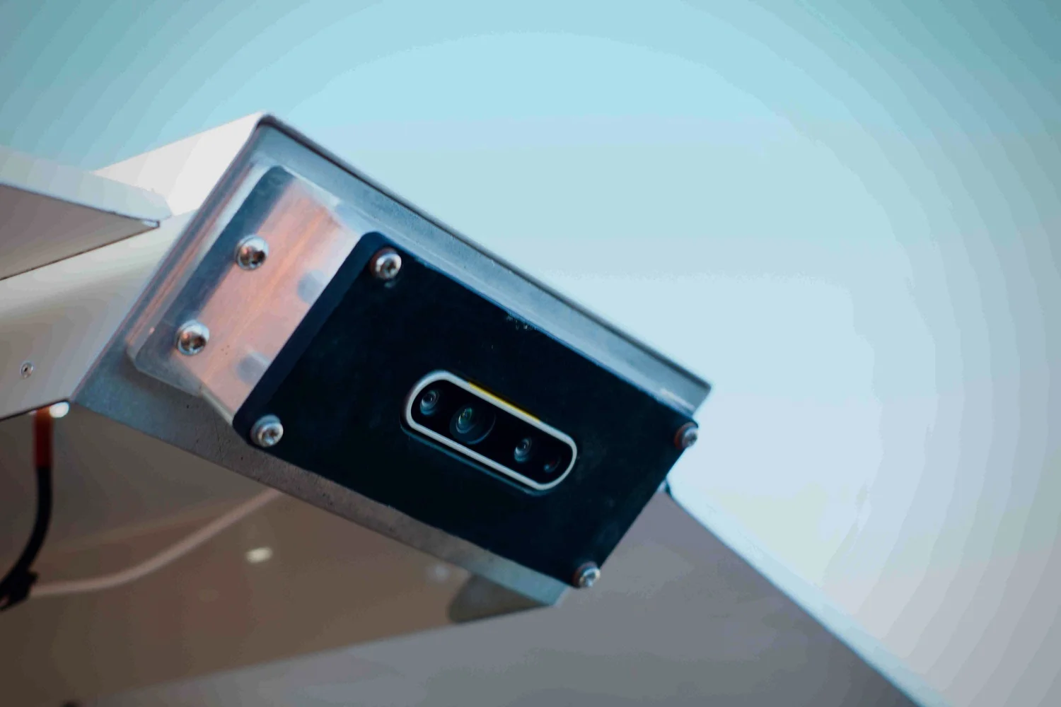 CLAWS Autonomous Farming Robot — Earth Rover