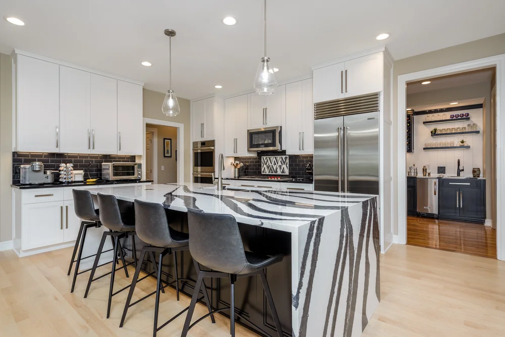 Tim Englert Construction Fall 2023-Medina —2025 Parade of Homes ...