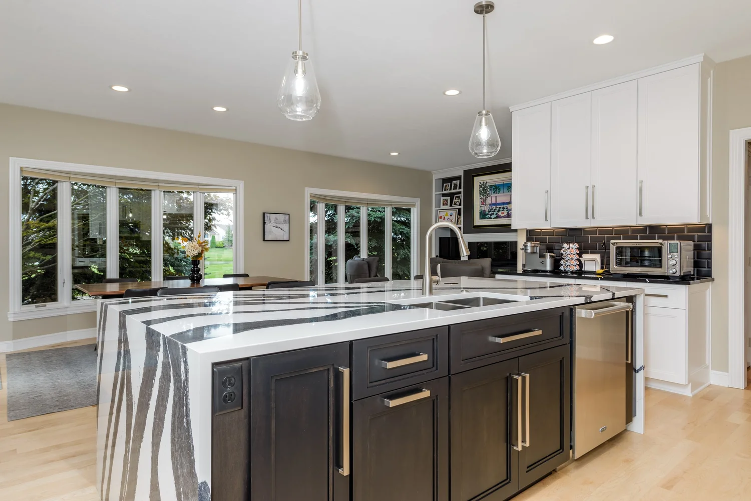 Tim Englert Construction Fall 2023-Medina —2025 Parade of Homes ...