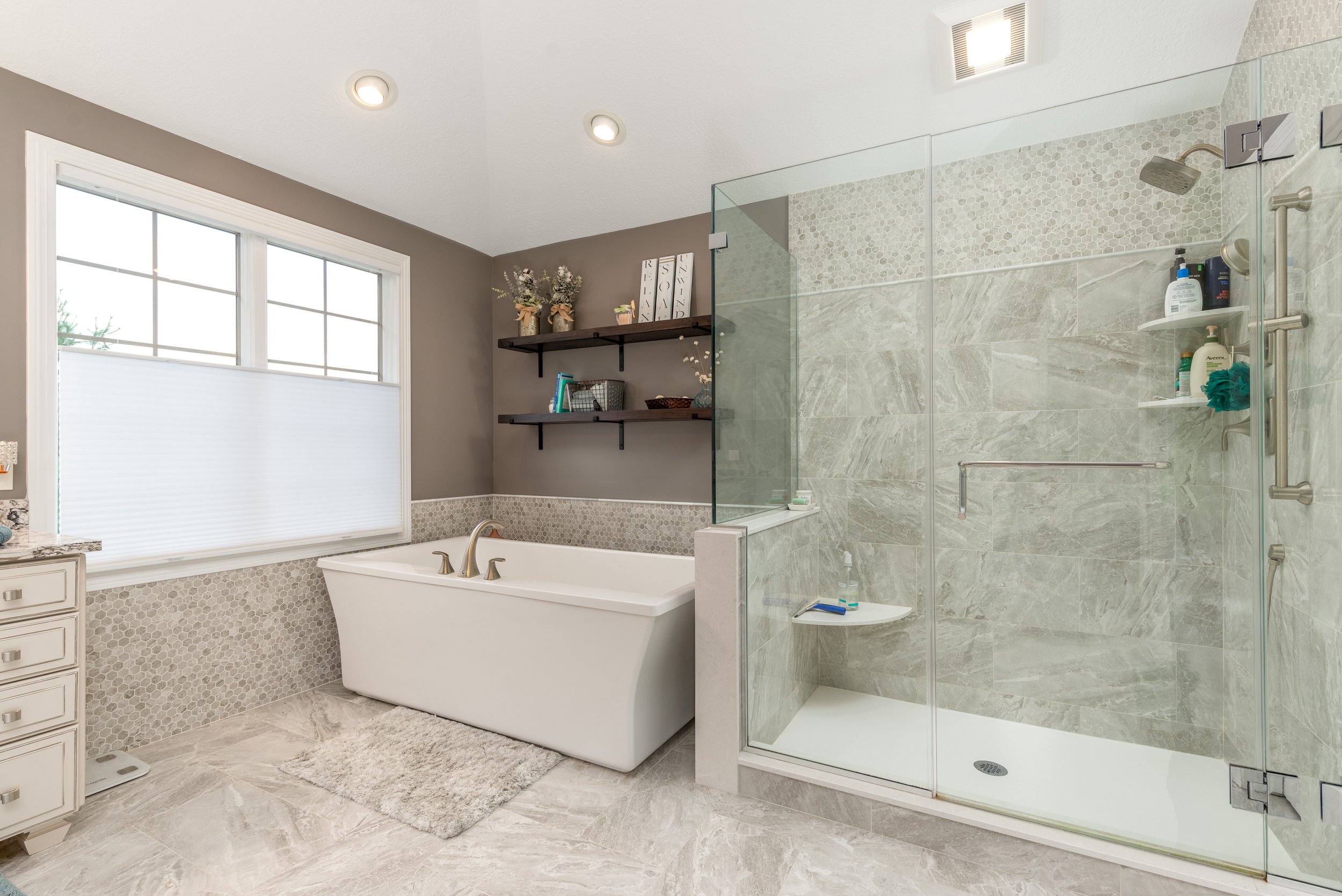 Tim Englert Construction Fall 2022 —2021 Parade of Homes - Portage ...