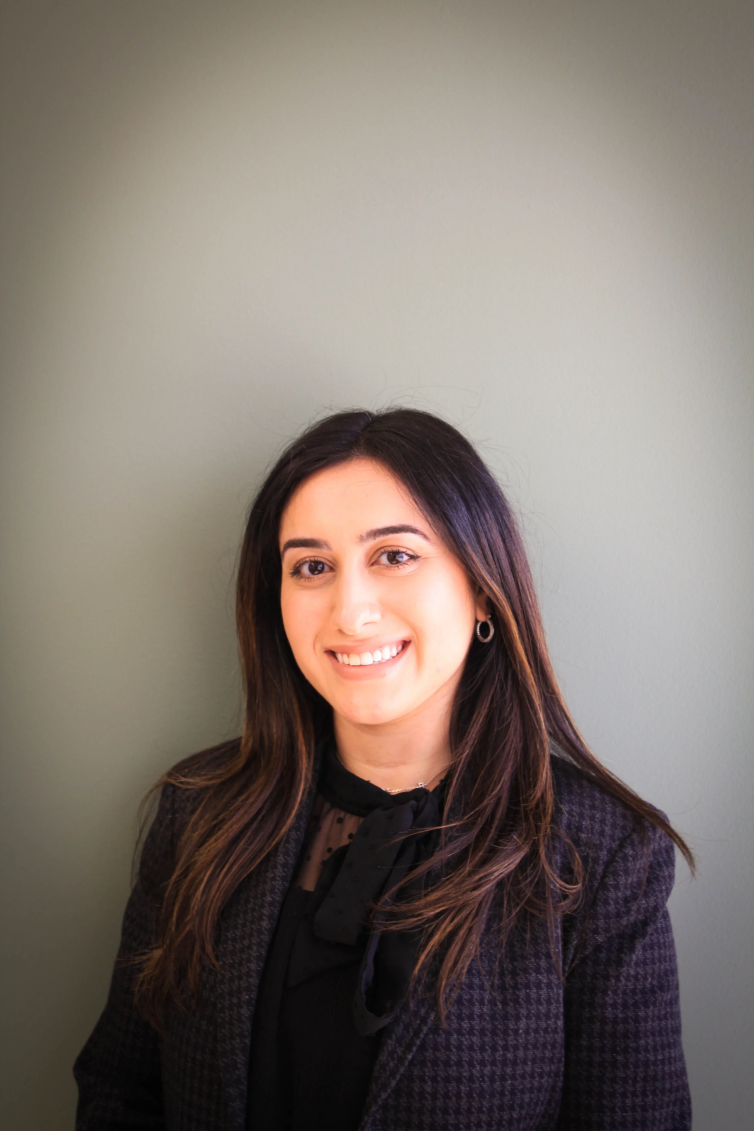 Dr. Bahar Rahnama | WaveMind