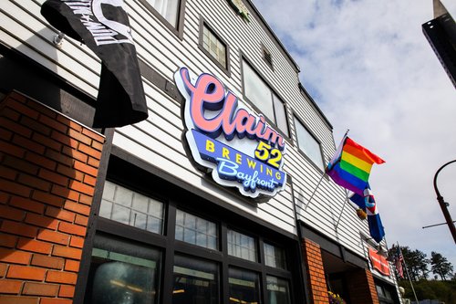 Claim 52 Brewing Bayfront opens in former Rogue Ales location in ...