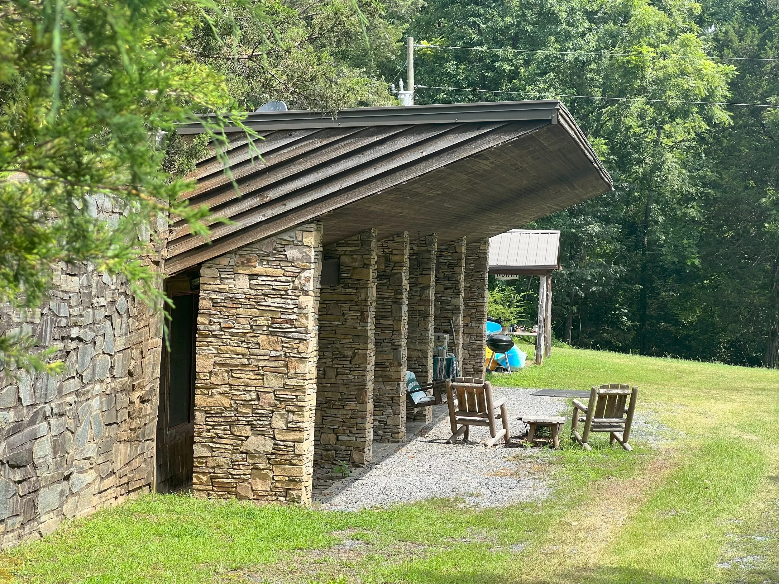 Peele Underground House — Onxley Architecture