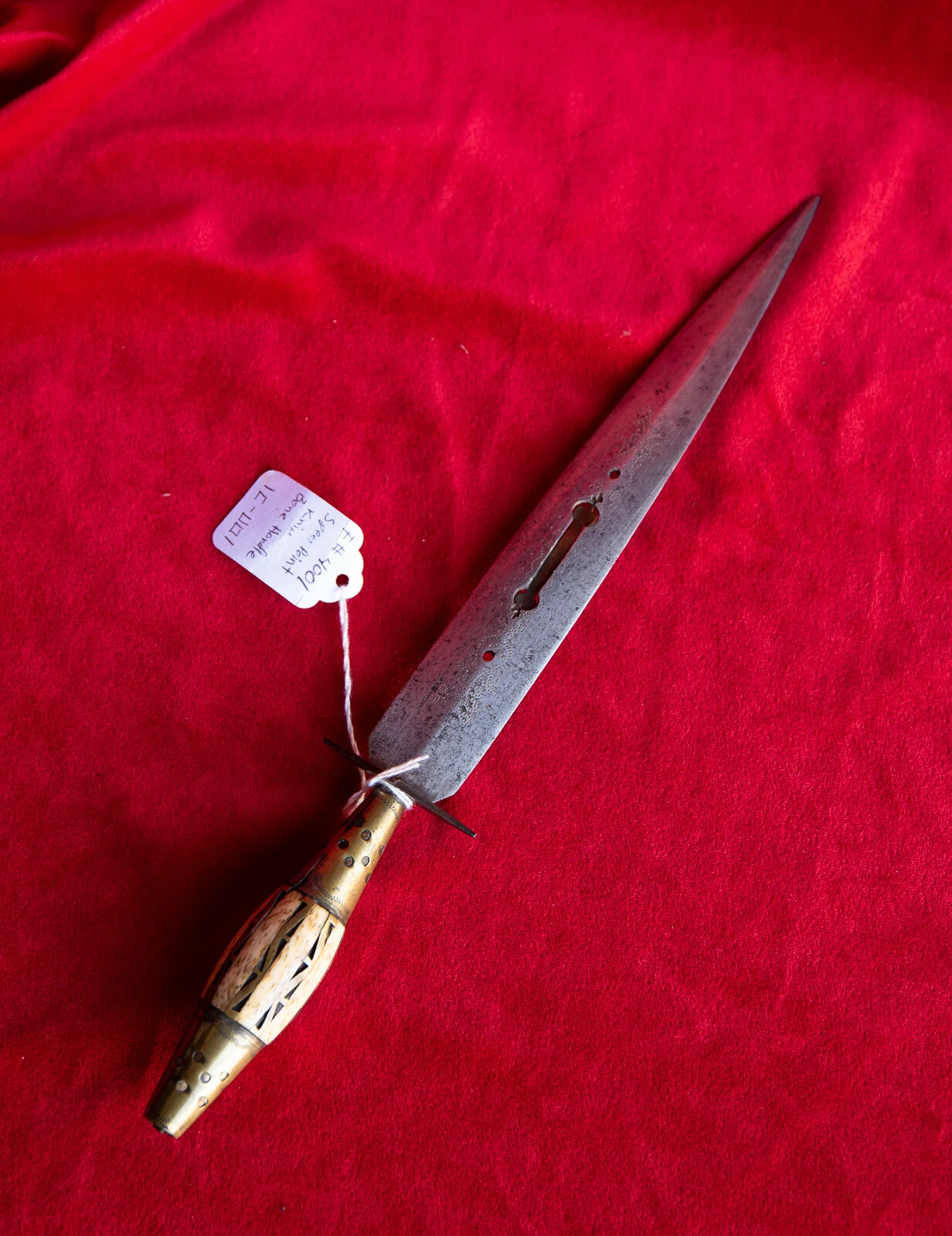 American Primitive Bone-Handled Knife — Old West Collector