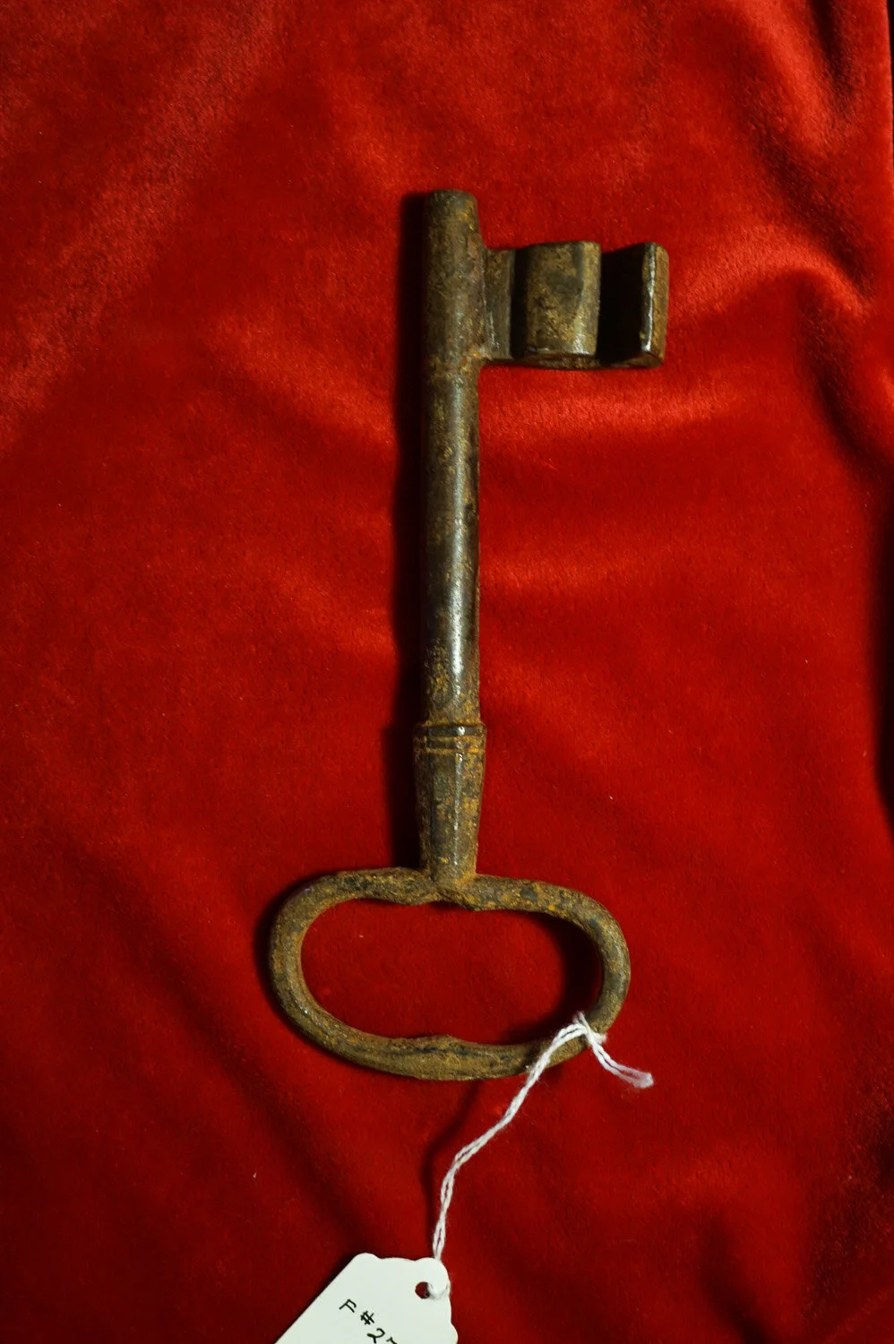 Large Colonial Era Key F#2723 — Old West Collector