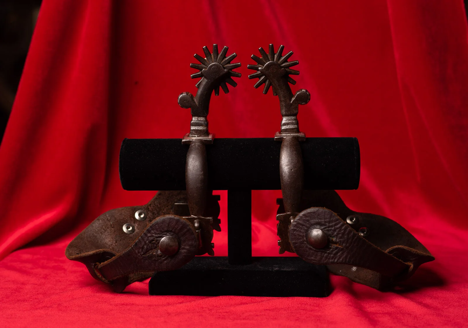 Vintage Jess Hodge Texas Arrowhead Spurs F#3378 — Old West Collector