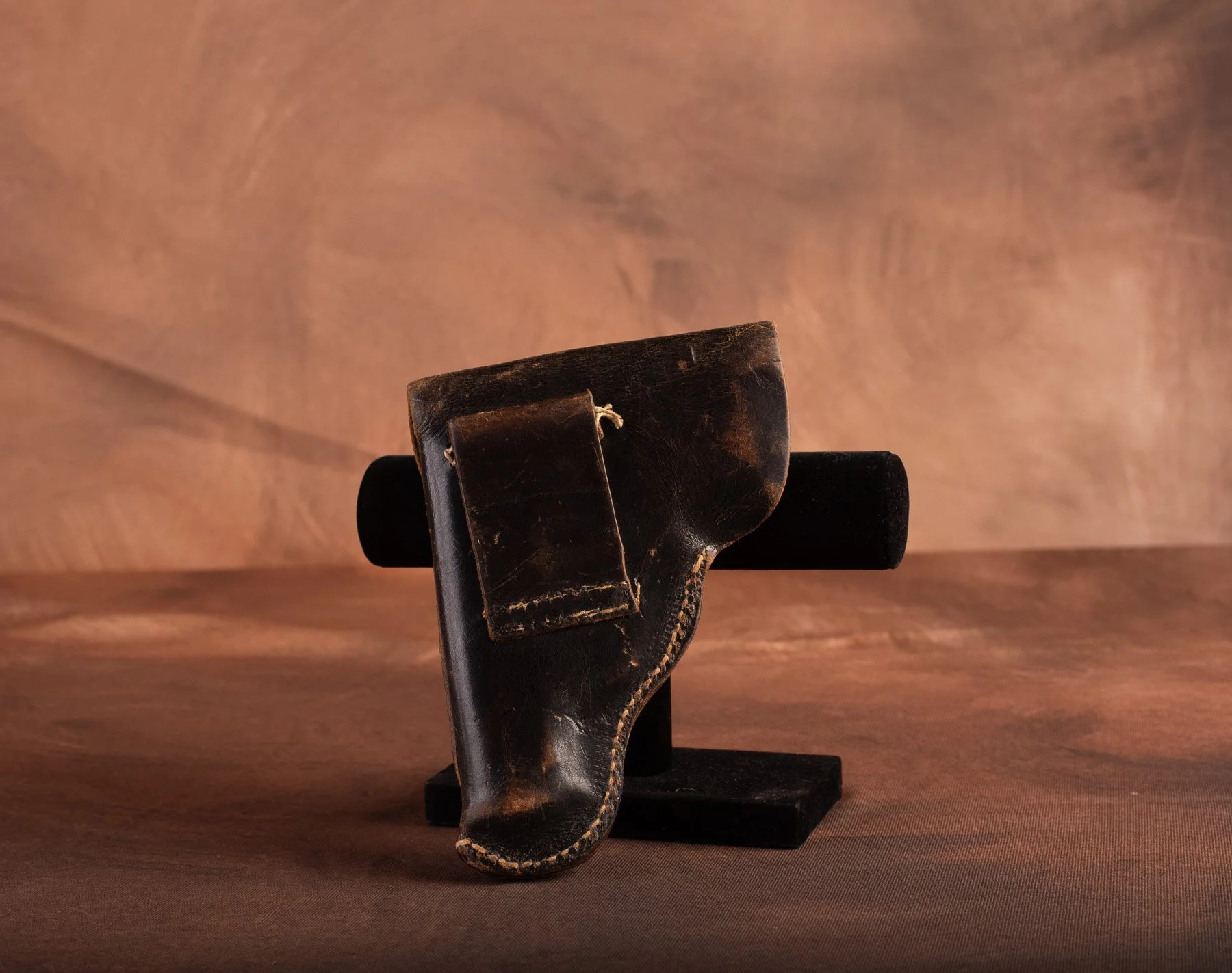 Colt Hammerless Pistol Holster Sam B. Vaughn, Amarillo, TX — Old West ...
