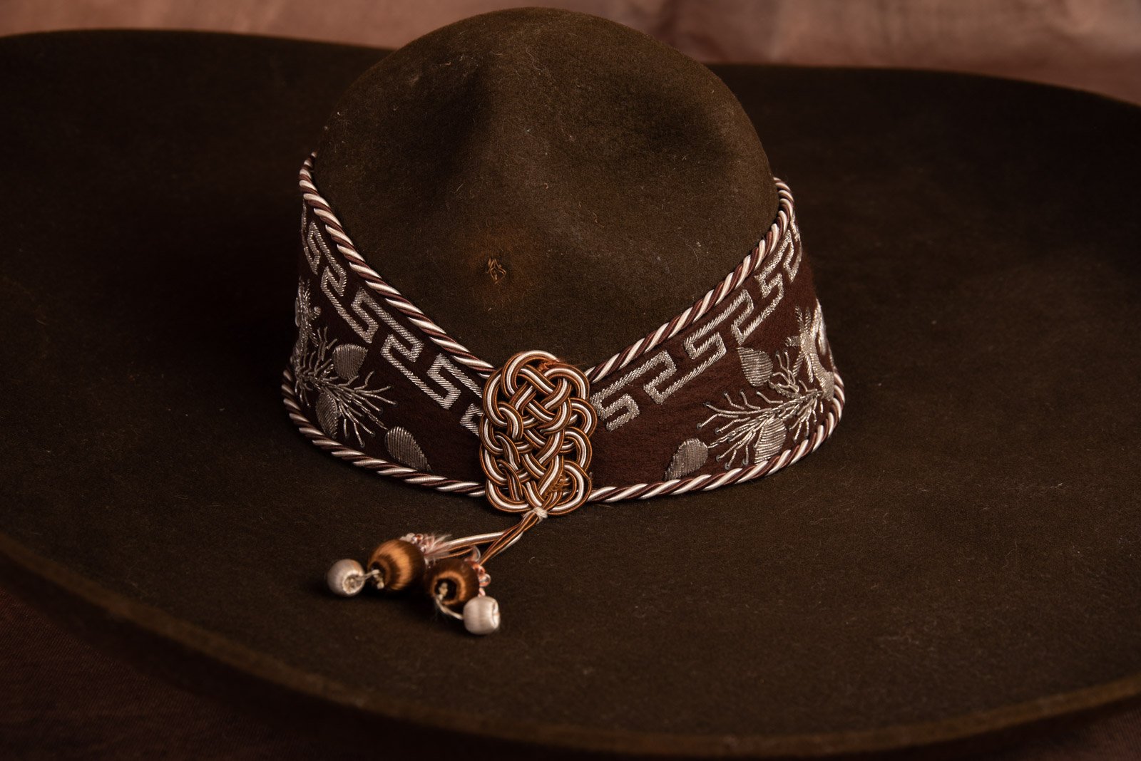 Vintage Tardan Sombrero w/ Embroidered Crown — Old West Collector