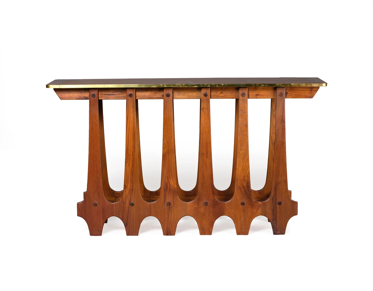 Baro Design India: Handcrafted Furniture & Lighting