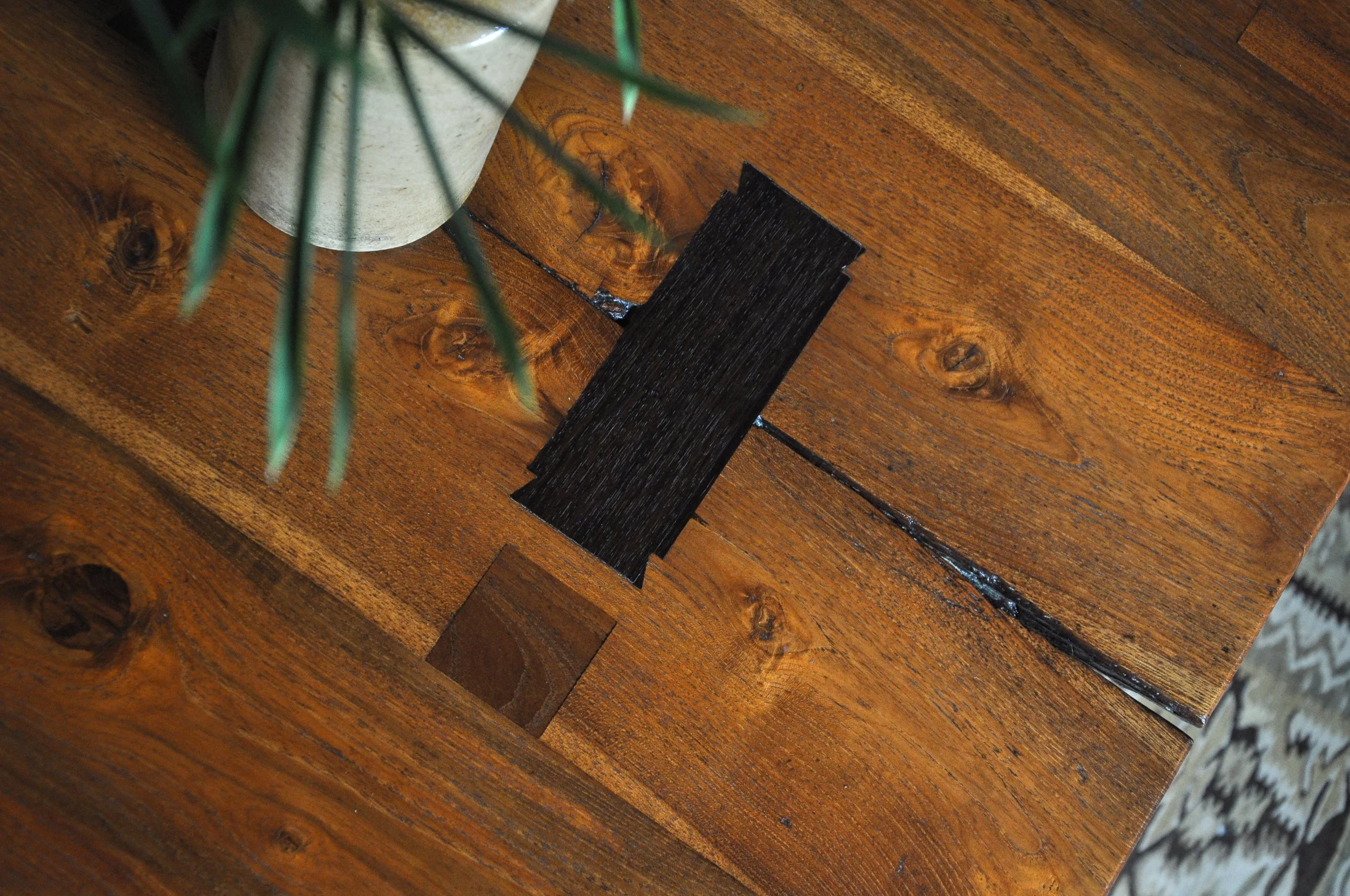 Baro Design India: Handcrafted Furniture & Lighting